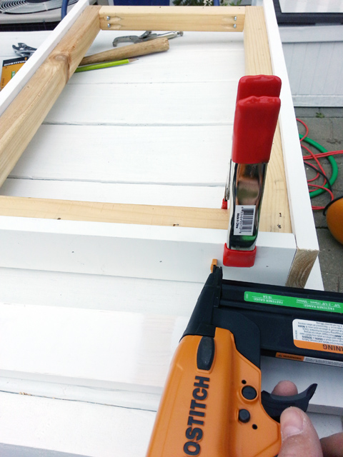 IHeart Organizing: DIY Portable Workspace/Collapsible Tray