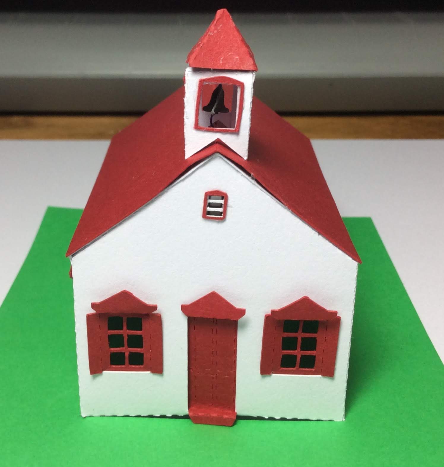 Papercrafts and other fun things: Miniature House #18 - One Room School ...
