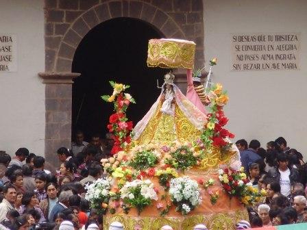 quispicanchi: COSTUMBRES DE QUISPICANCHI