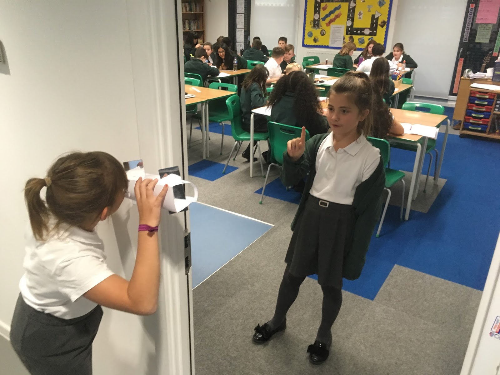 Suttons Primary School: Year 6 Science: How to See Around Corners!