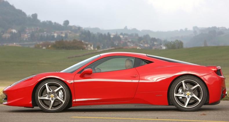Taiguaramotors: Ferrari 458 Italia (2011) - Transformers 3