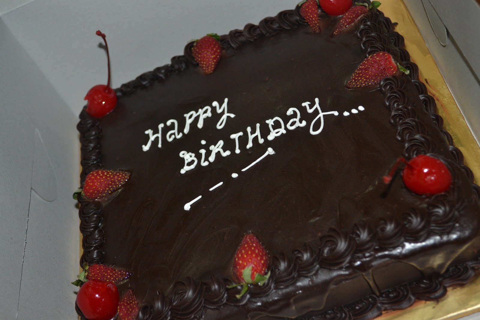 DASH BUTTERCREAM (DBC)...: Chocolate Moist Cake...