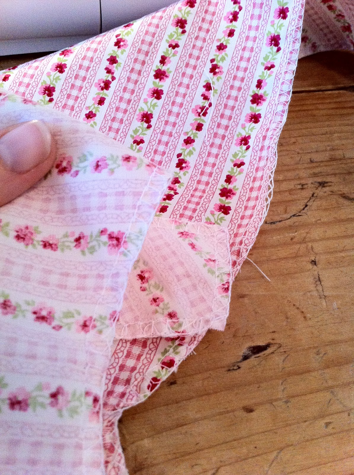 Kristy Louise: How to make frilly knickers