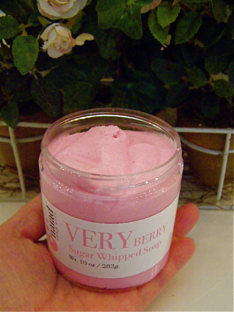 Naiad Soap Arts: Customer Review: Very berry Sugar Whipped Soap