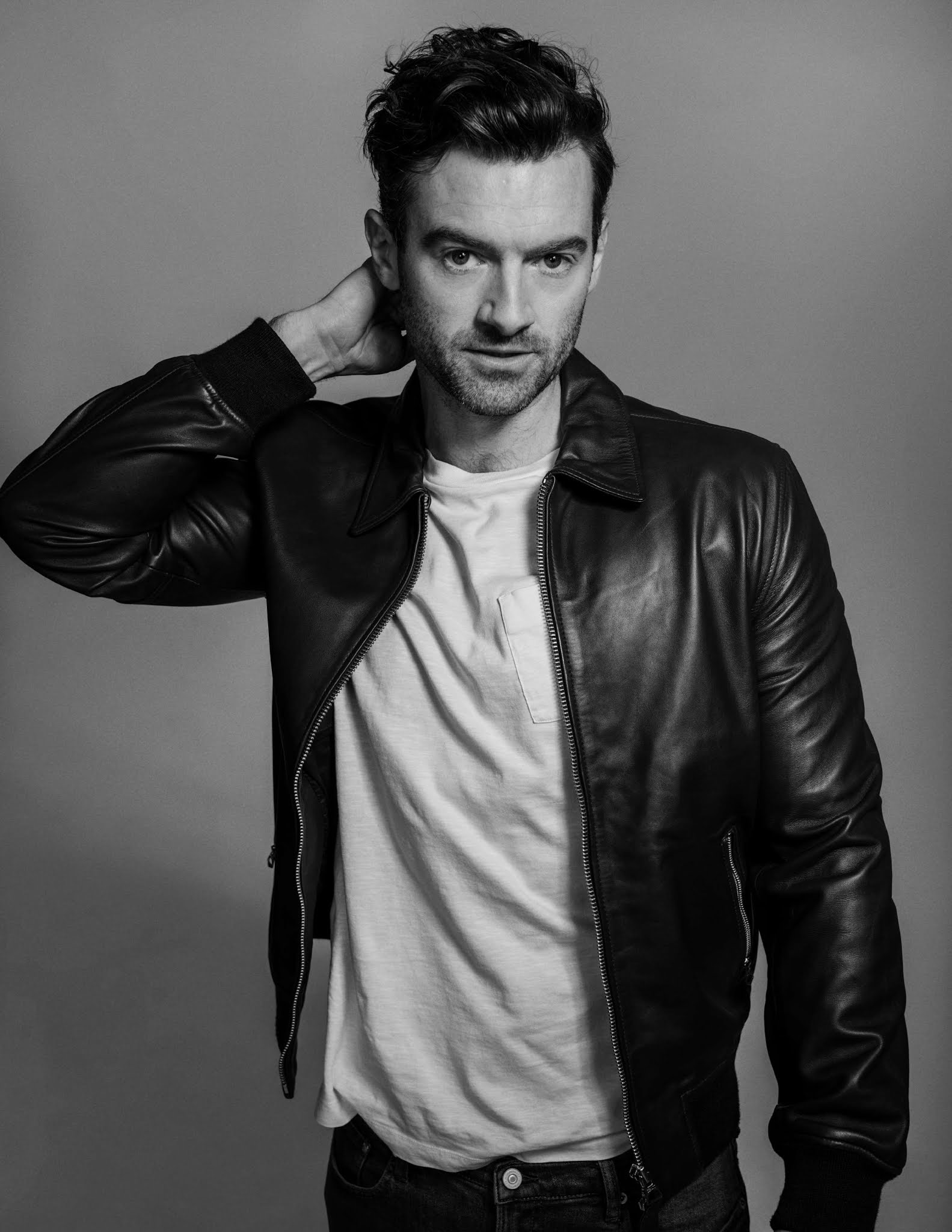 Stuart Martin es fotografiado por Joseph Sinclair para Man of Metropolis