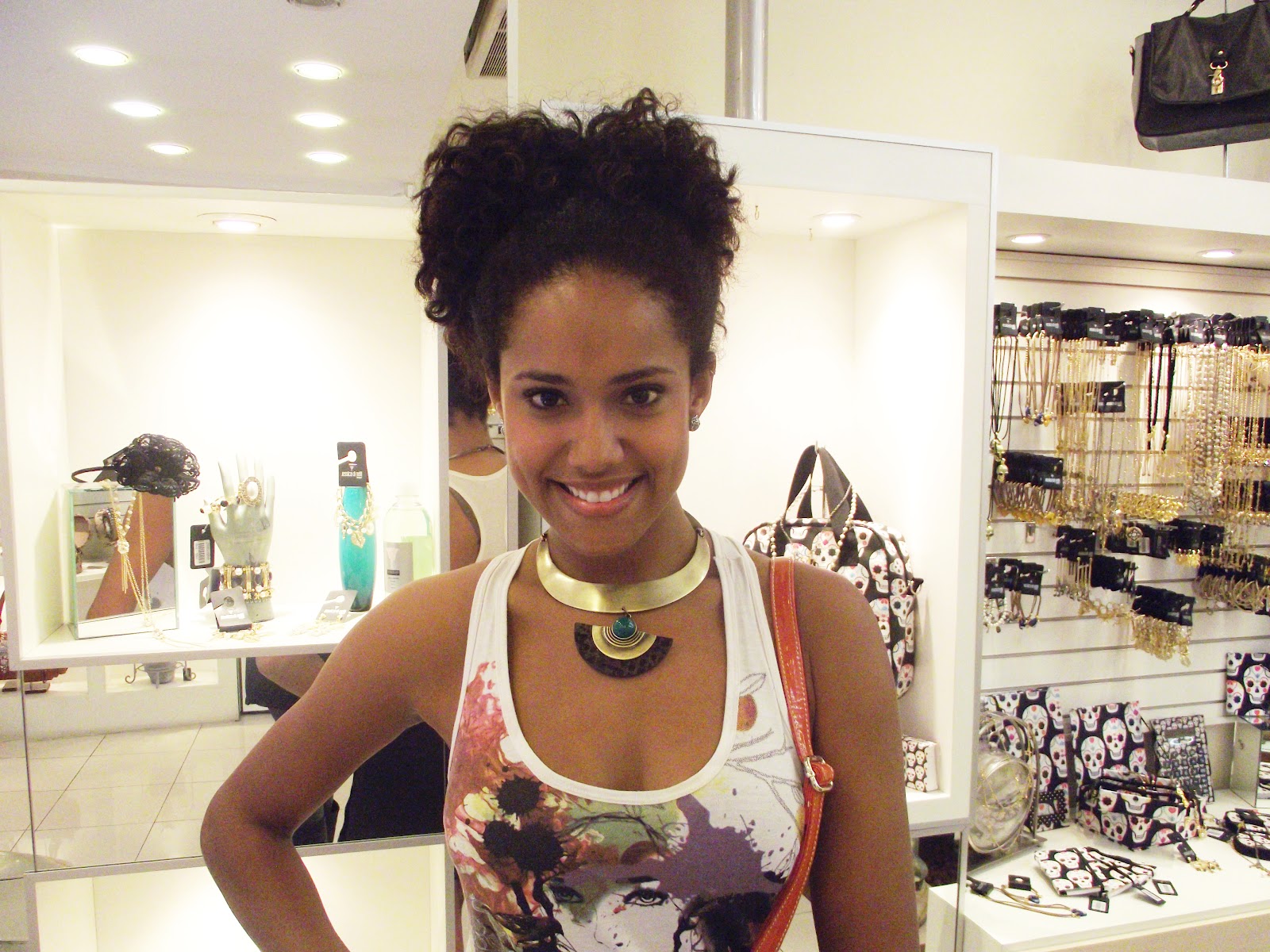 Jessica Di Netti Designer: Clicadas por Caras: irmãs Nilza Di Netti e ...