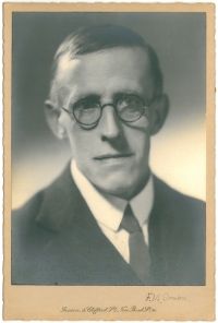 Anglo-Saxon, Norse & Celtic: Sir Frank Stenton (1880–1967), The Anglo ...