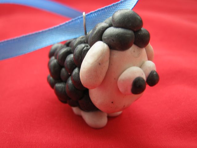 Pasje Losi: Owieczka z modeliny