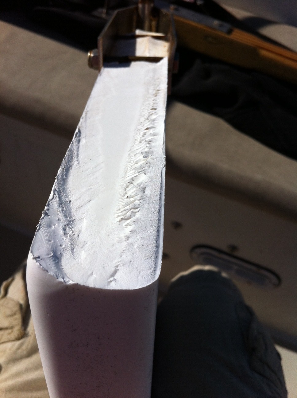 Catalina 25 Sailboat Refit: Broken Rudder