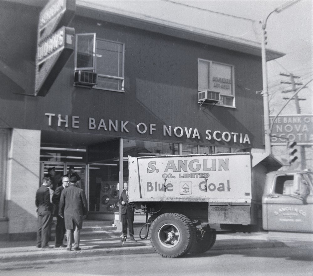 Kingston's Hanley Spur: Kingston's Coal Trucks