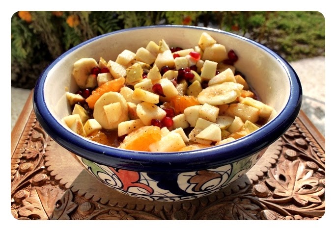 Gawal Mandi: Fruit Chaat - Pakistani Fruit Salad