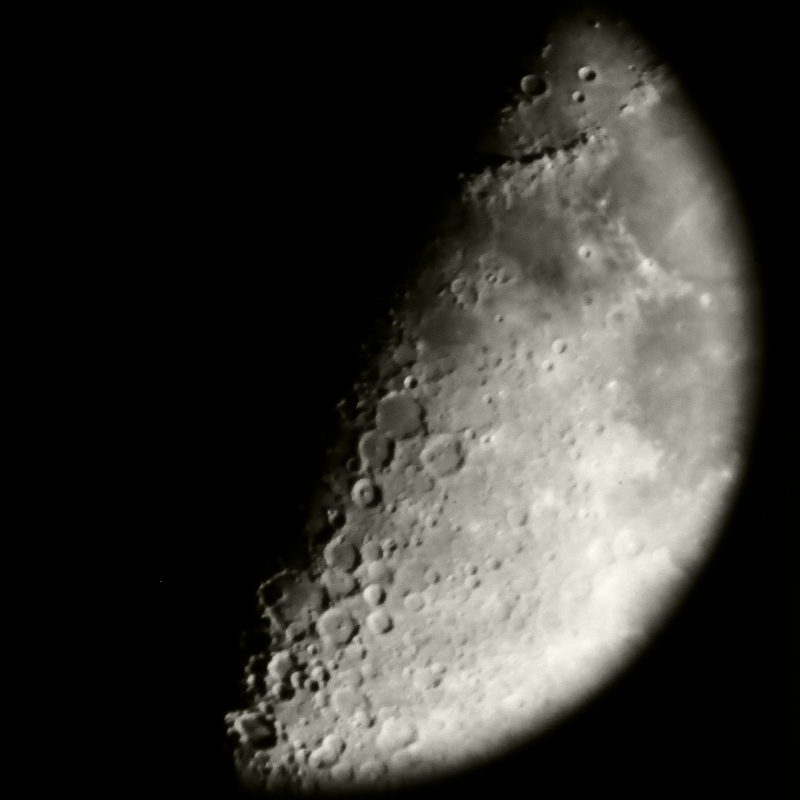 Imagine: Luna prin binoclu (2)