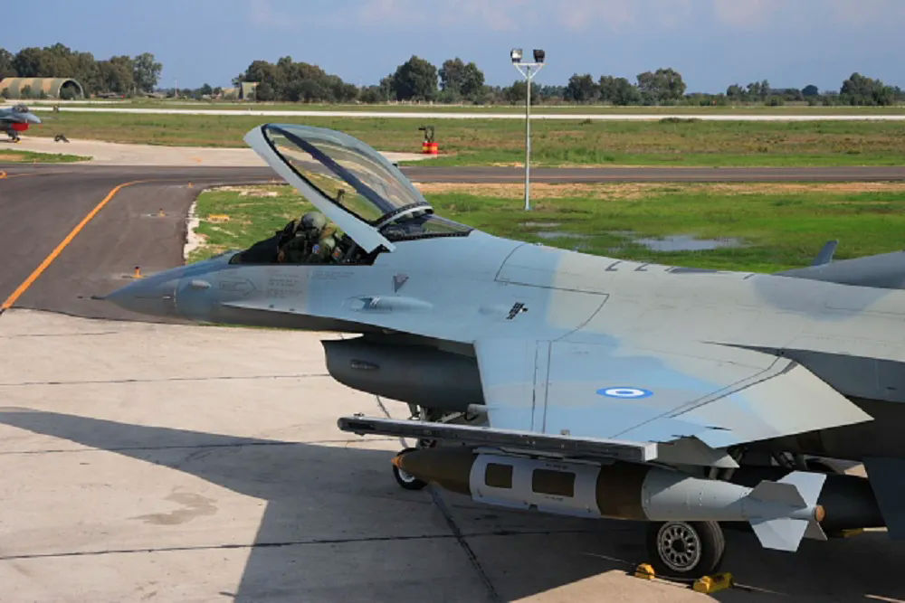 Αεροπορική υπεροχή της HAF: Αύξηση των δυνατοτήτων κατά στόχων ...