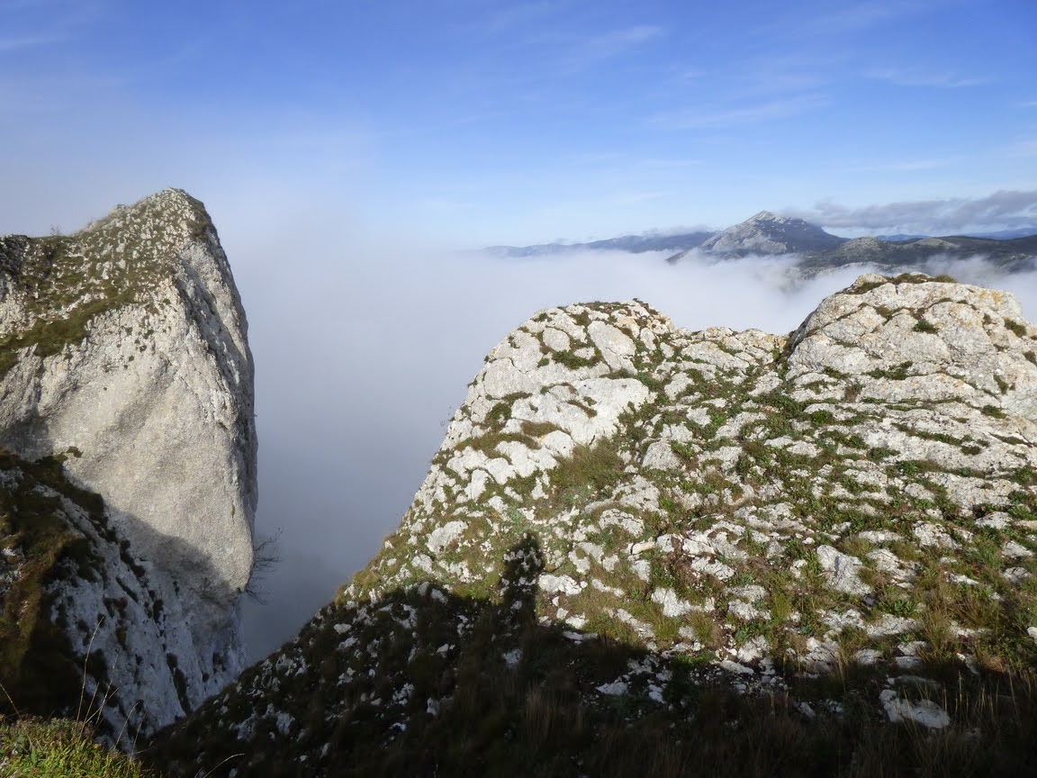 POR LA MONTAÑA ALAVESA: LA ÚLTIMA FRONTERA DE LA MONTAÑA ALAVESA ...