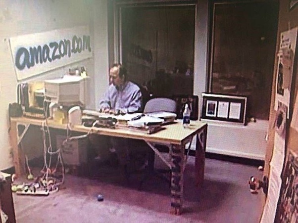 daily timewaster: Office of Amazon's CEO, Jeff Bezos, 1999. Not that ...