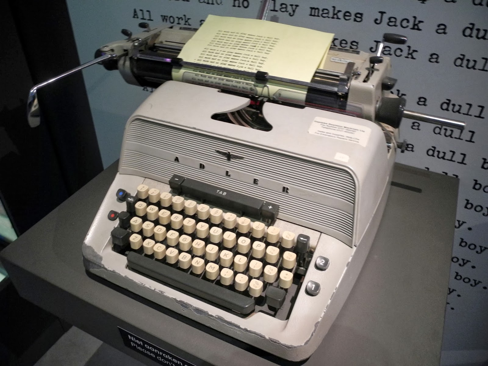 Télécharger [Free] Calligraphie Machine à écrire