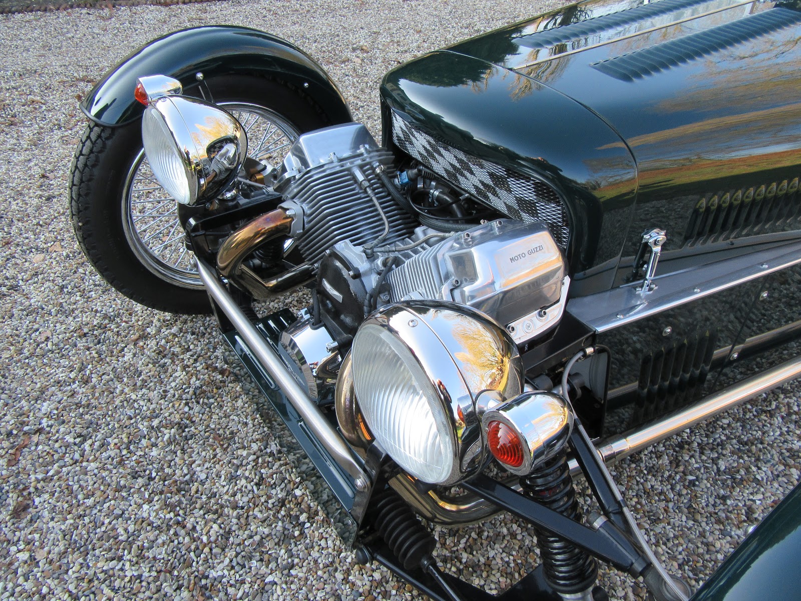 Aero Cycle Car's replica Morgan three wheeler kit build.