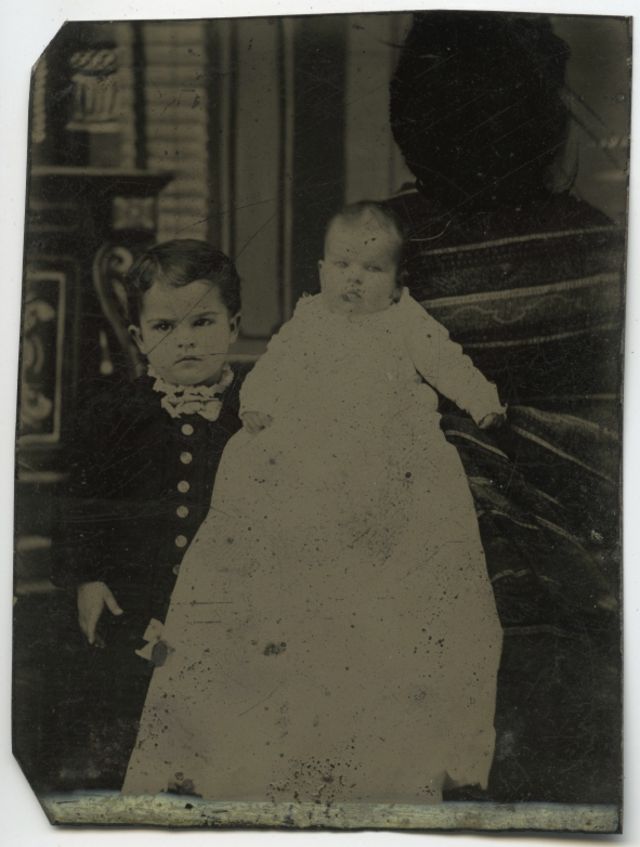 The Hidden Parent: These Victorian Baby Pictures Are Filled With Hidden ...