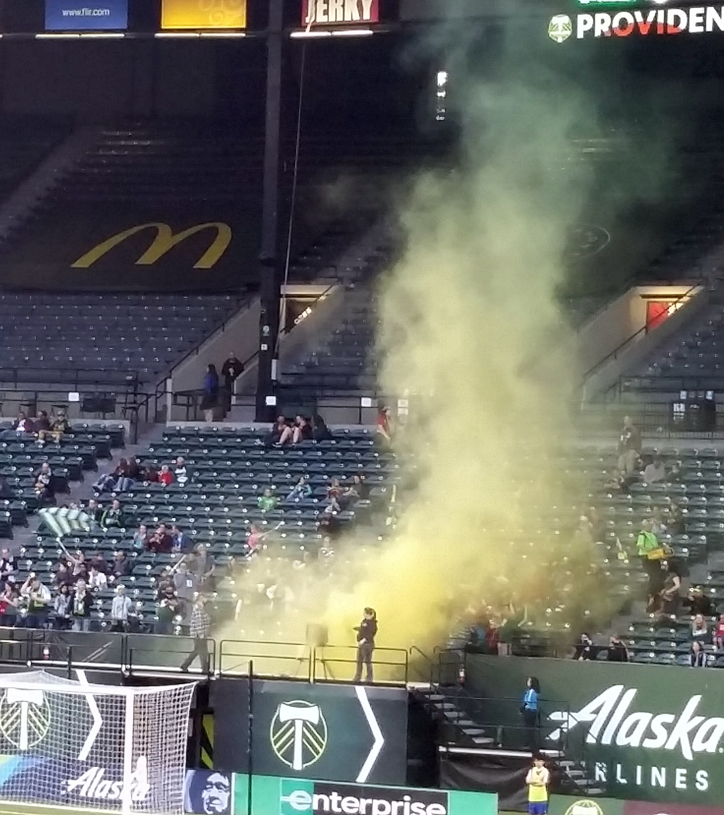 Portland 2016: Sportlandia Part 1 - Identically Unique