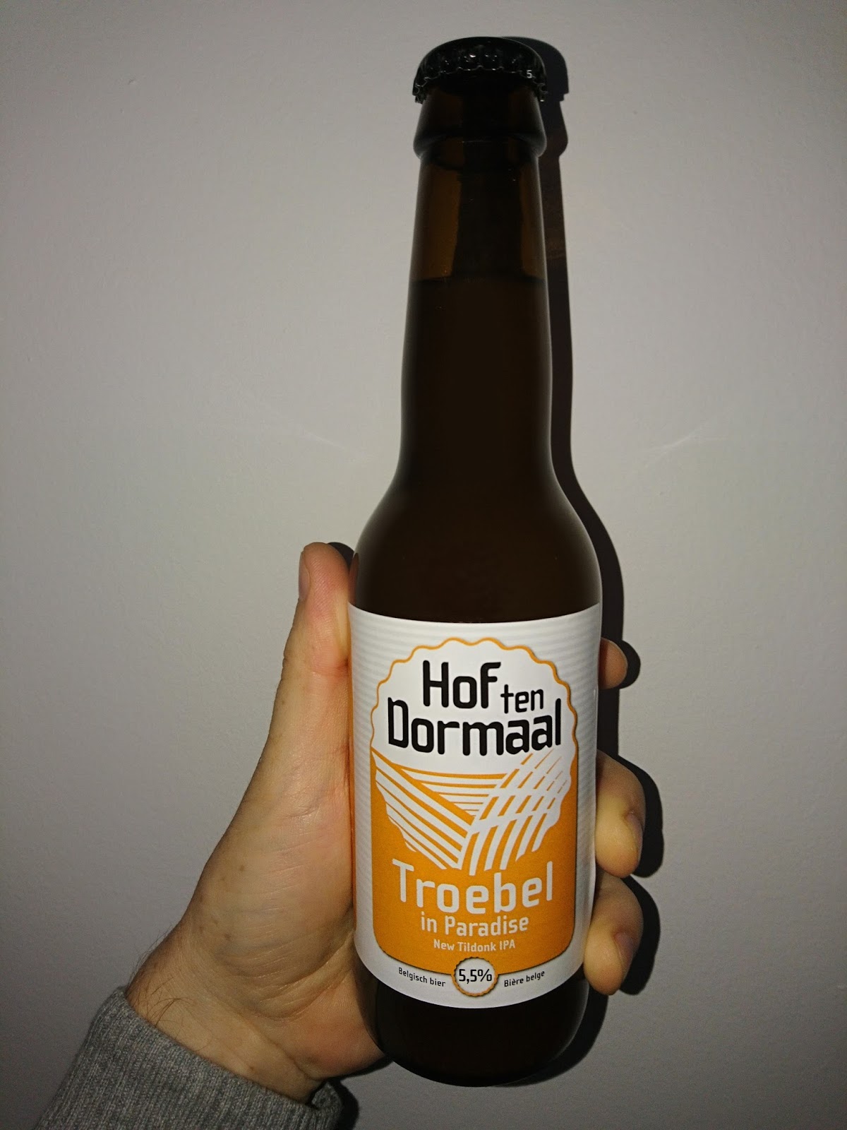 iRIS: Hof Ten Dormaal - Troebel in Paradise