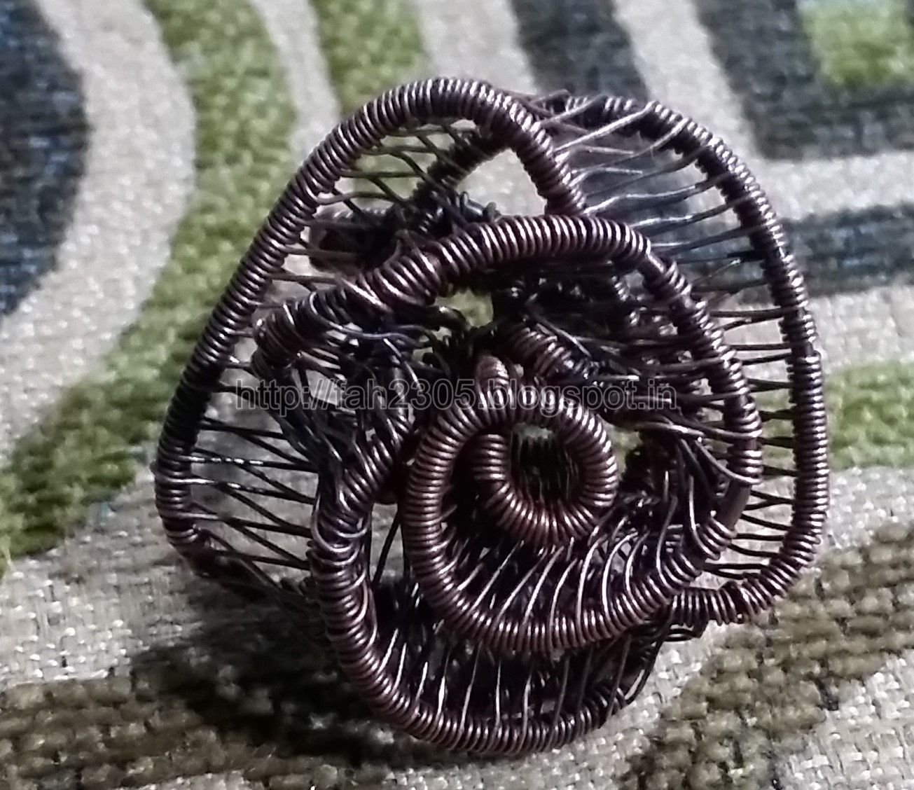 Fah Creations: Copper Wire Finger Rings