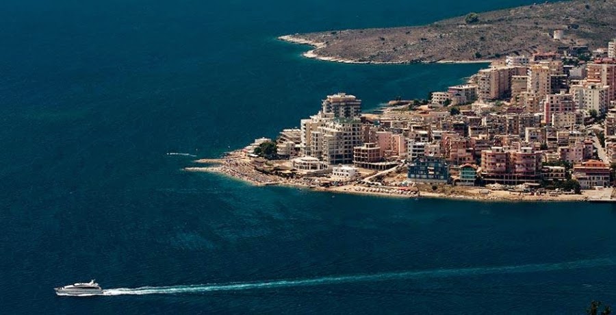 ΤΡΙΑ ΕΚΑΤΟΜΜΥΡΙΑ ΤΟΥΡΙΣΤΕΣ ΠΕΡΙΜΕΝΕΙ Η ΑΛΒΑΝΙΑ ΓΙΑ ΤΟ 2014... ΑΛΛΑ ΟΙ ...