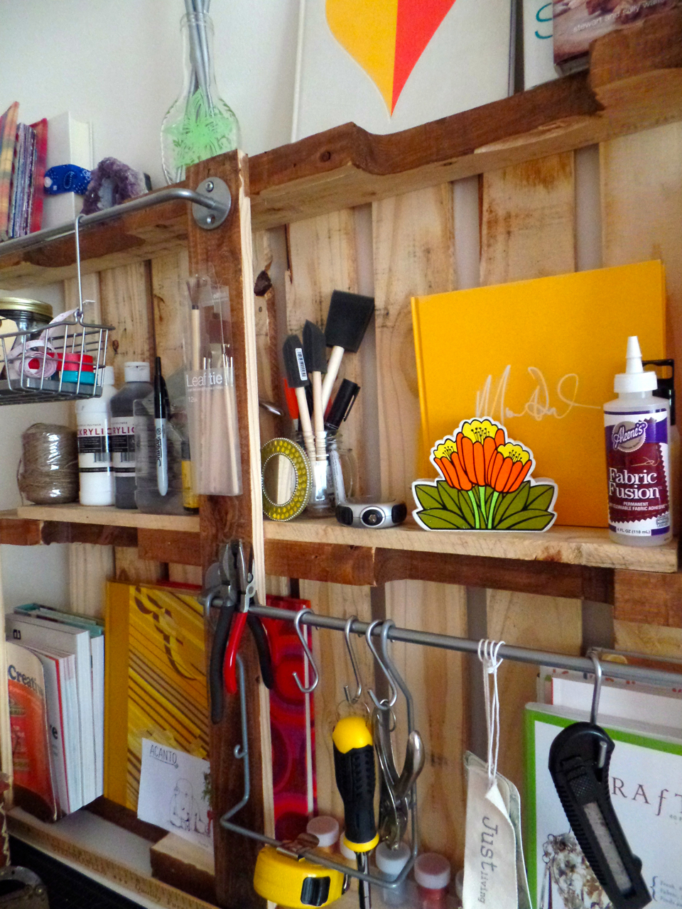 Upcycle: Pallet organizer | the ReFab Diaries