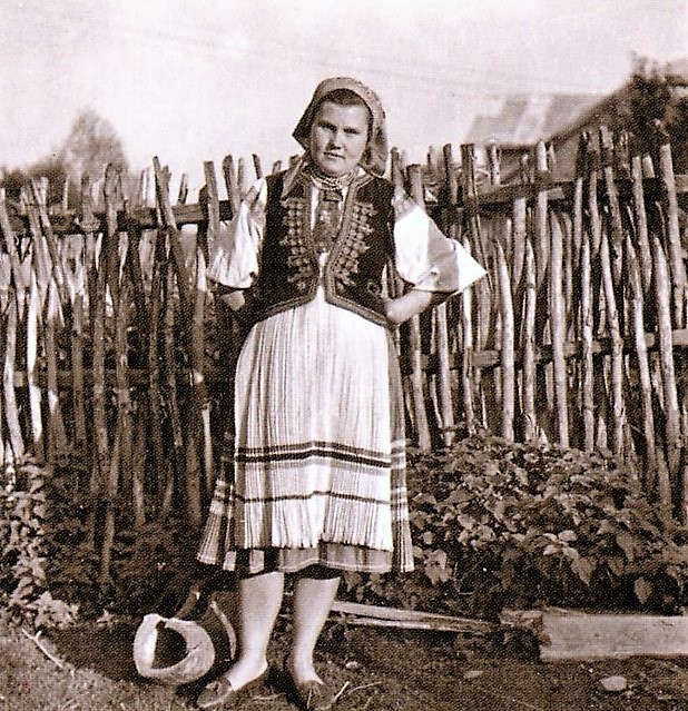 FolkCostume&Embroidery: Overview of the Costumes of the Lemkos / Rusyns ...