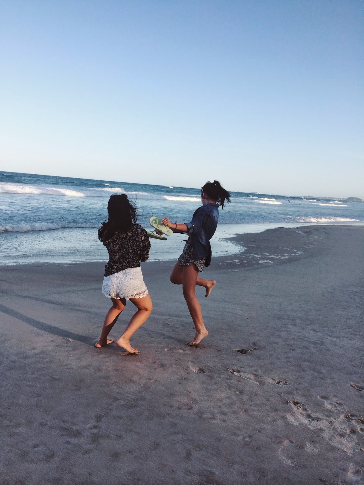 ANNIED SOME LIFE: // BEACH BEB + A WILD ANHIMAL