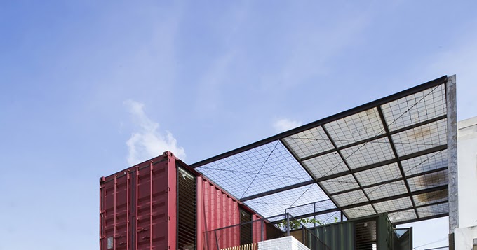 Shipping Container Homes & Buildings: 3 Bedroom Tropical Shipping ...