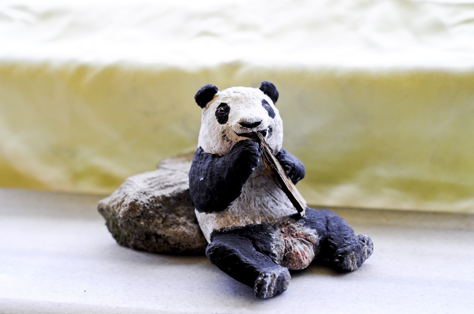 Enter my world: Giant Panda Sculpture