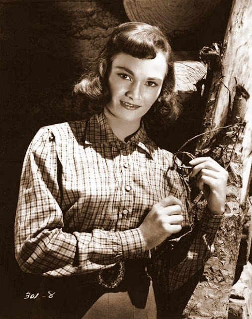 Los Angeles Morgue Files: "Queen of the B's" Actress Gloria Talbott ...