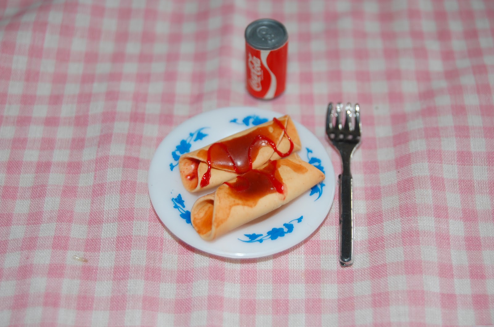 dolls collector club: Mini food- mancare in miniatura pentru case de papusi
