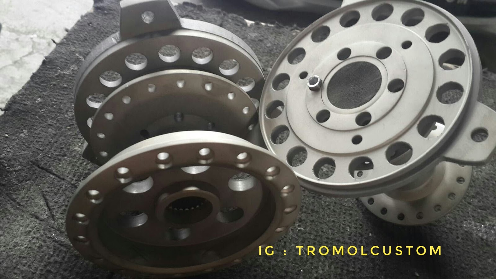 Tromol custom untuk semua motor