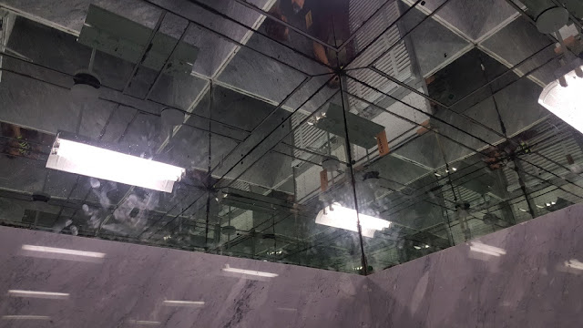 Decorate your Restaurant with the mirror ~ ANTIQUE MIRRORS NYC