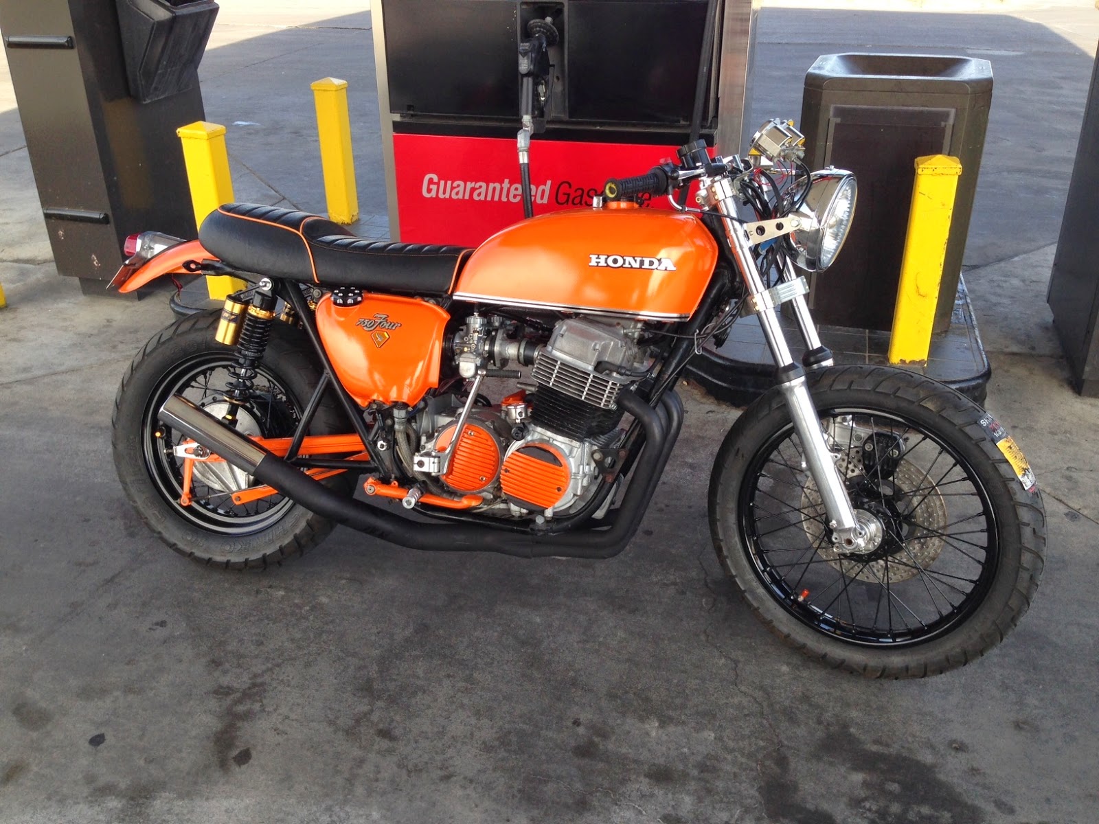 66 Auto Color: Honda '72 750 Custom Cafe Motorcycle - Eclipse Orange Paint