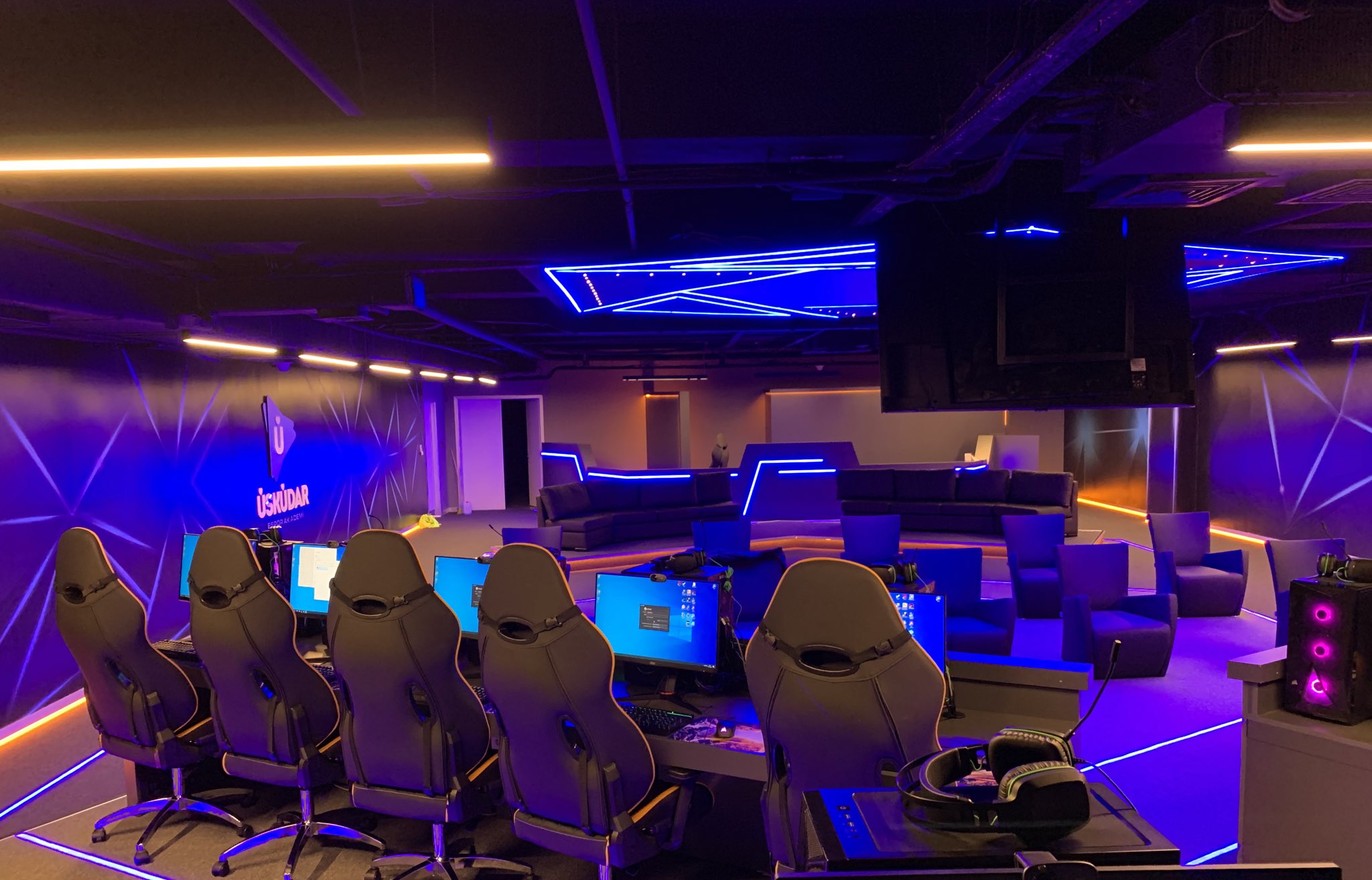 Türkiye'deki Belediye Espor Takımları ve Girişimleri - A'dan Z'ye Espor