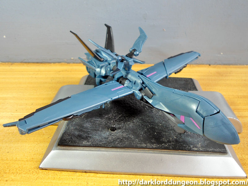 CountdownS.H.I.E.L.D: Toy Review: Transformers Prime's Soundwave!