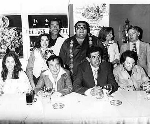 Mulher de vinte e poucos: Fotos inéditas do chaves