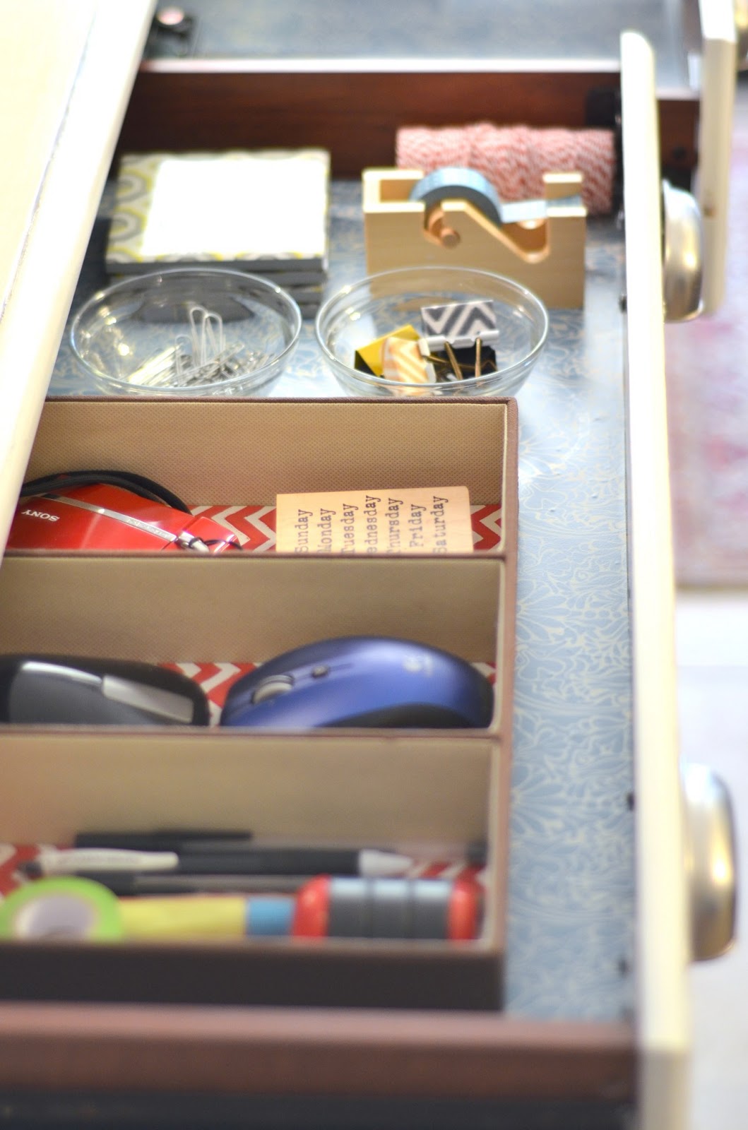 All You Need Is Love.... and Paint: Day 7: Pretty Desk Drawer