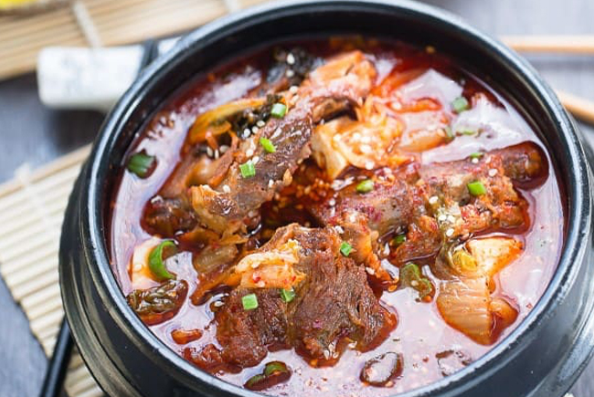 [Korean Recipes] Pork Bone Soup Gam Ja Tang - All Asian Recipes For You