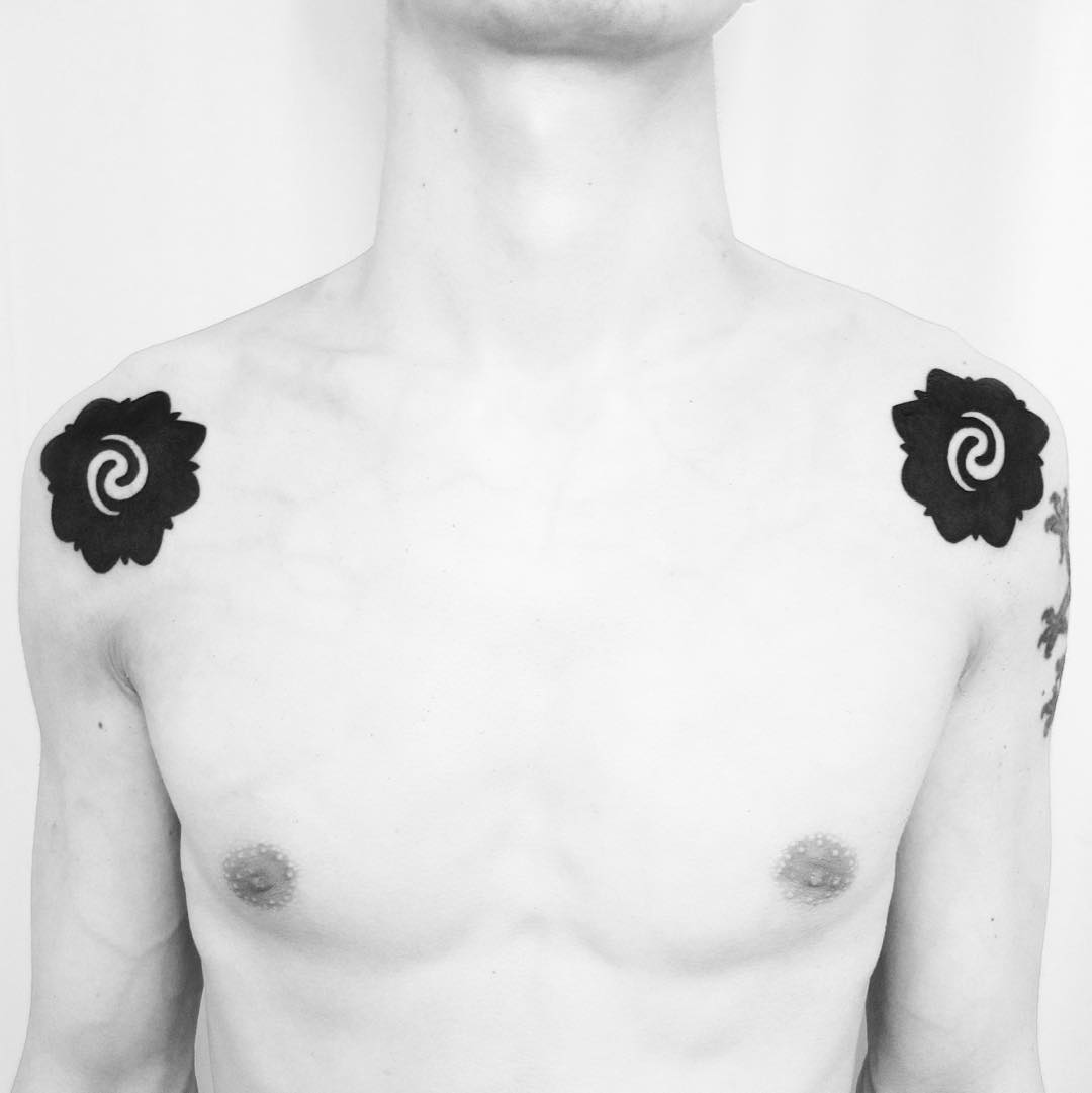 14 Tato Tribal Terbaik untuk Pria - TATONESIA