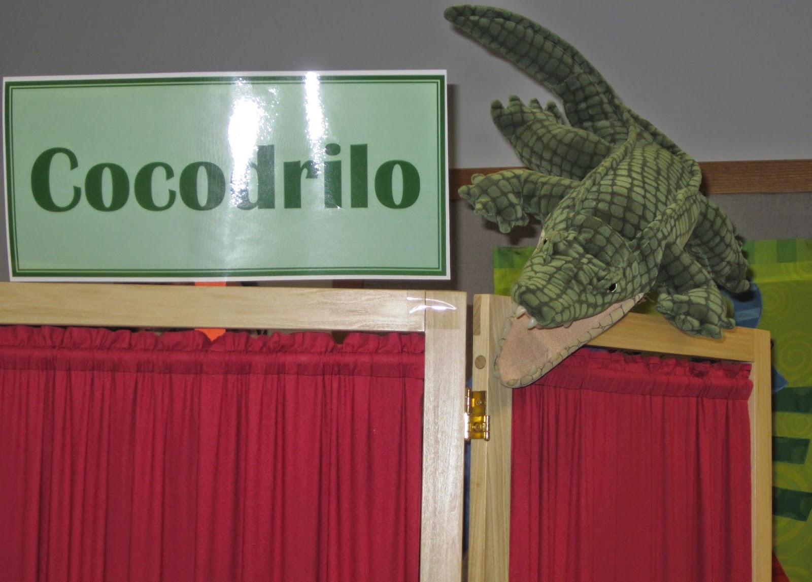 Beyond the Book Storytimes: From Head to Toe with Puppets, Spanish, and ...