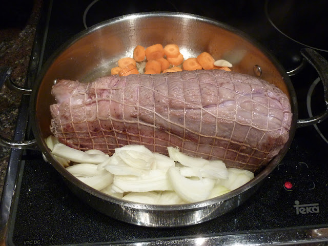 Charo y su Cocina: ROSTIT DE VEDELLA (RUSTIDO DE TERNERA)