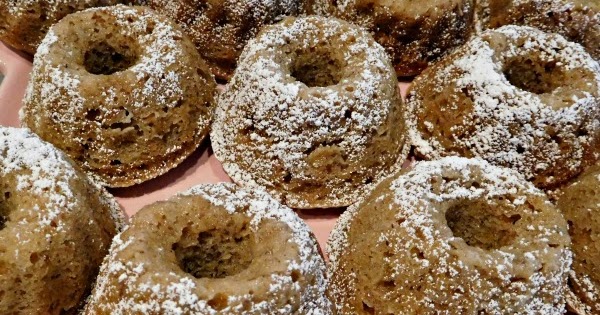 A Day in the Life on the Farm: Breakfast Mini Bundts #BundtBakers