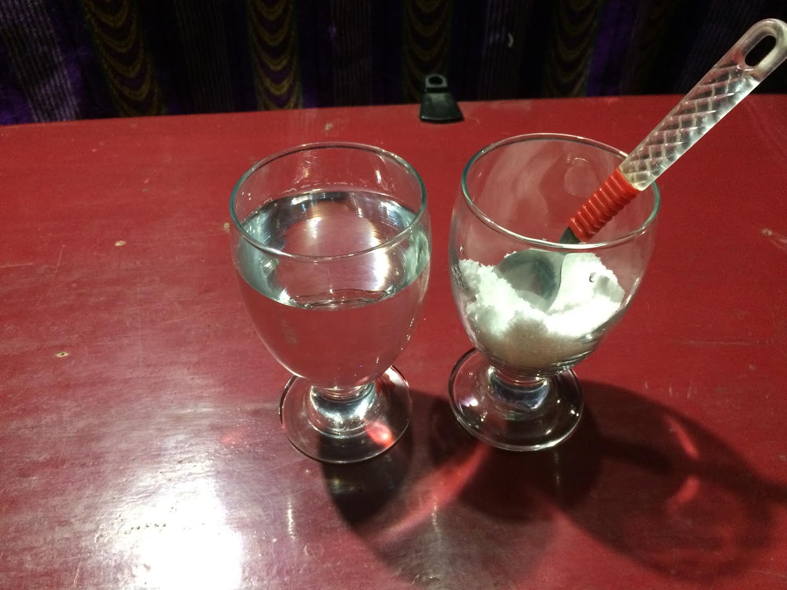 Manfaat dan Khasiat Air Garam Untuk Kesehatan Tubuh Anda - Tips Pola ...