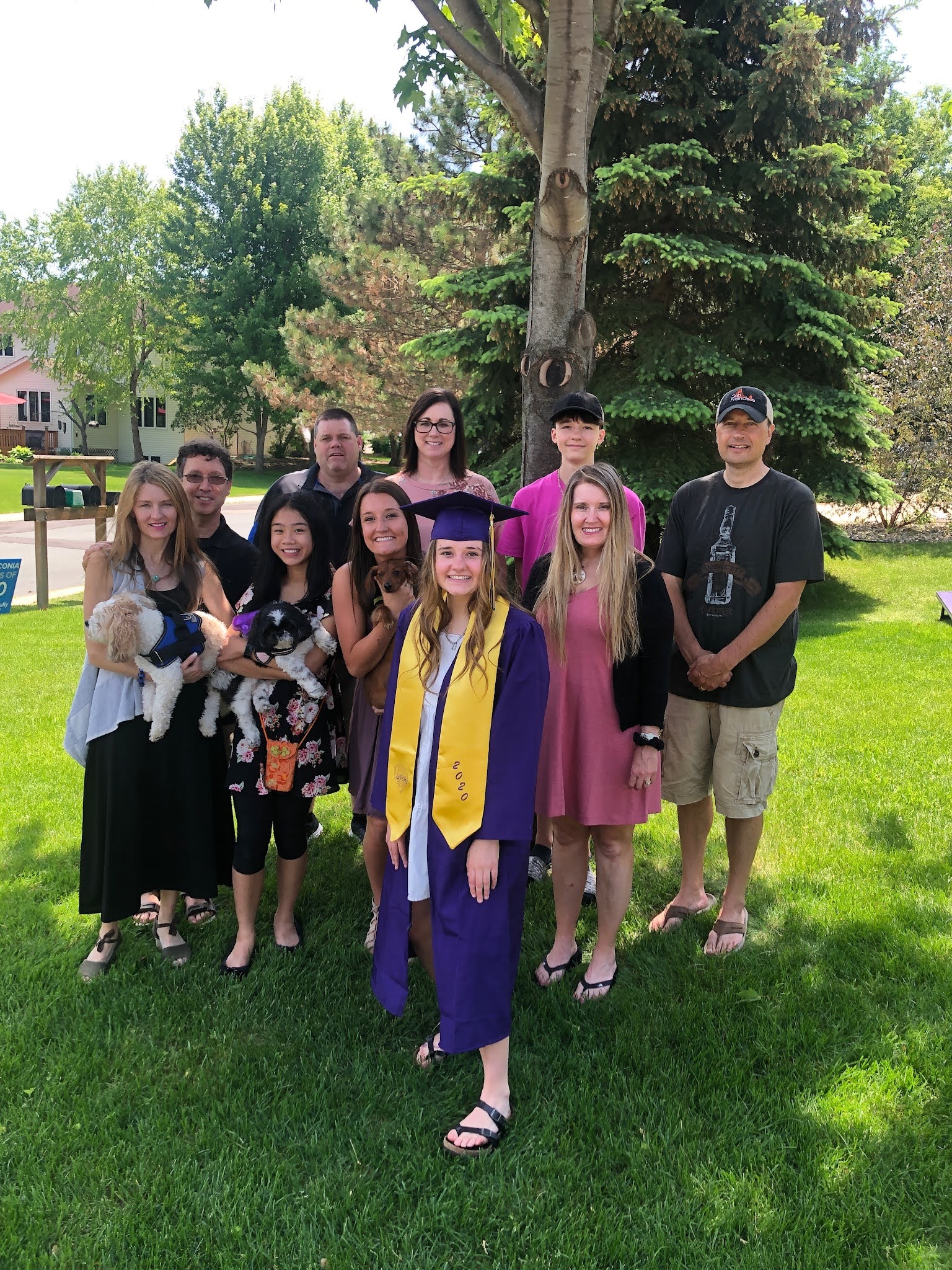 Ella Sarah Tuan Lazar