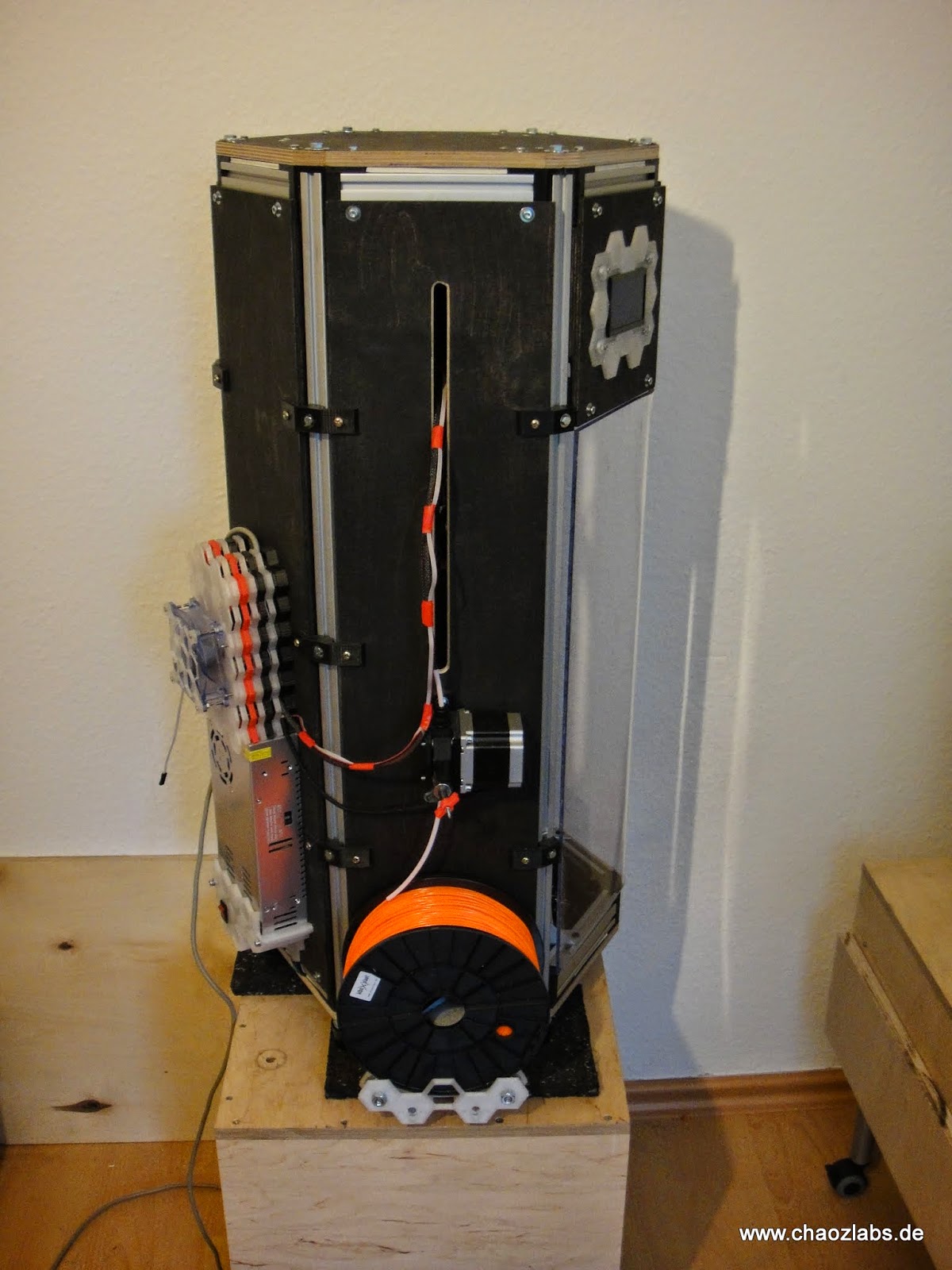 ChaozLabs: Building my Delta Printer