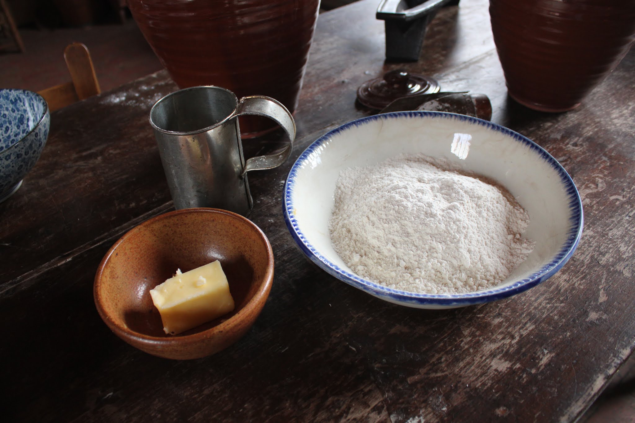 Early American Cooking: 1803 Breakfast Cakes