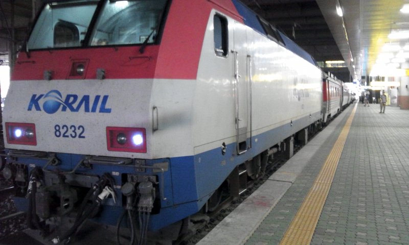 Sinking Fastball: Travel by Train in Korea - Mukunghwa Ho Train and ...